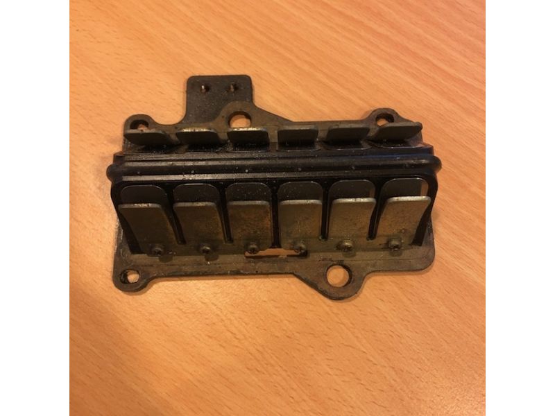 Mercury/Mariner Reed Block 18/20/25 HP 2 Stroke (14112T ...