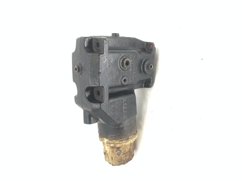 USED: Volvo Exhaust V6/V8 4 Inch 90 degree 3862664 | MarineSpareParts.com